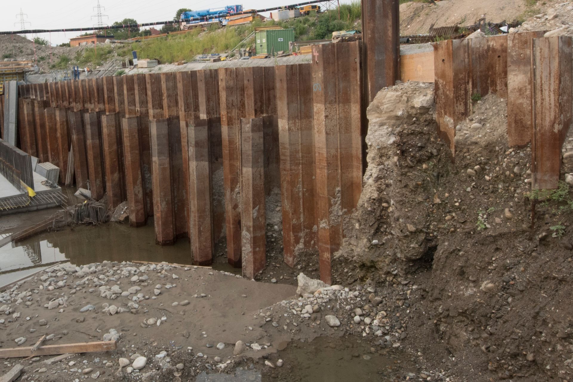 Ultimate Guide To Fiberglass Retaining Walls NZ | Builder Connect NZ