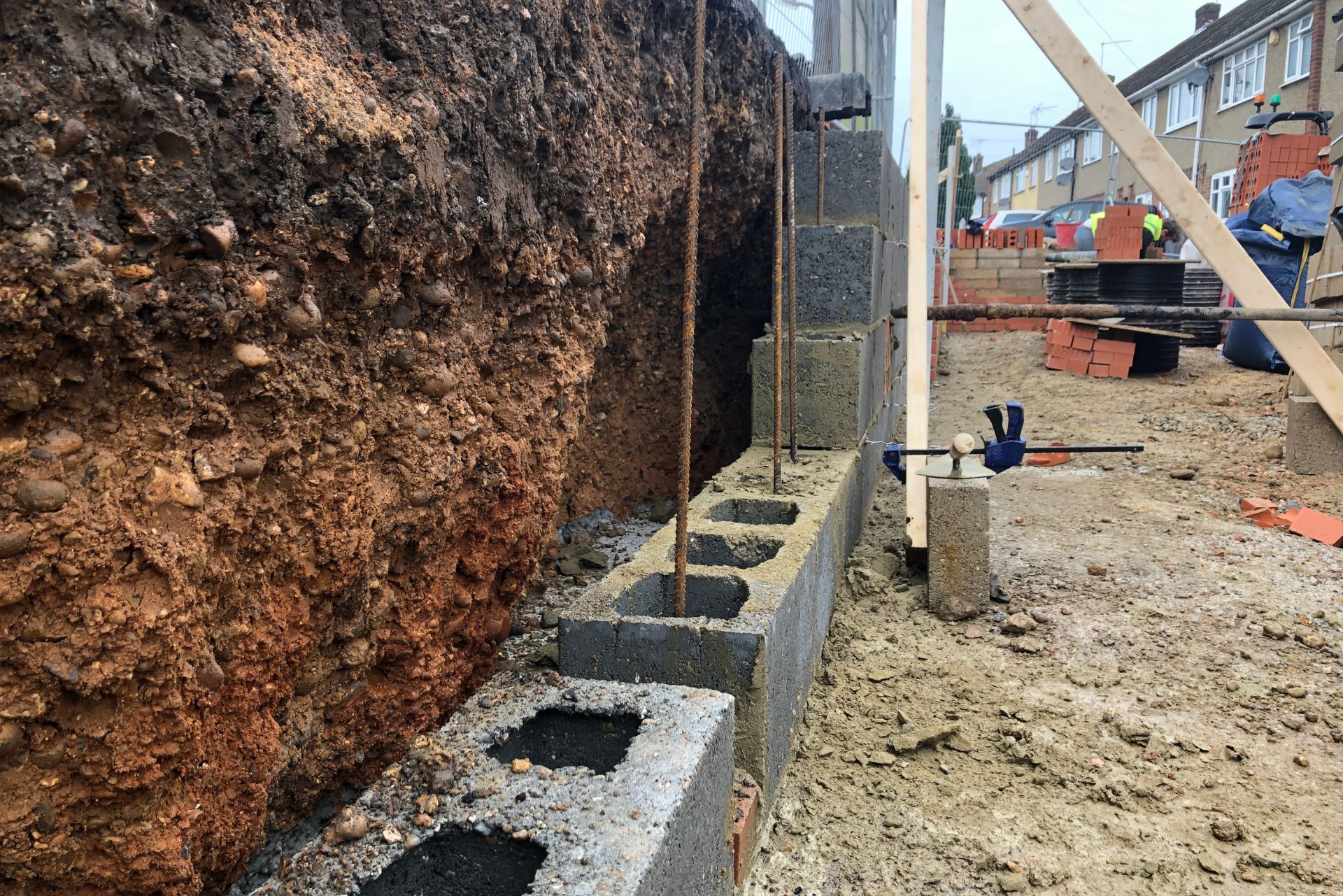 Ultimate Guide To Fiberglass Retaining Walls NZ | Builder Connect NZ