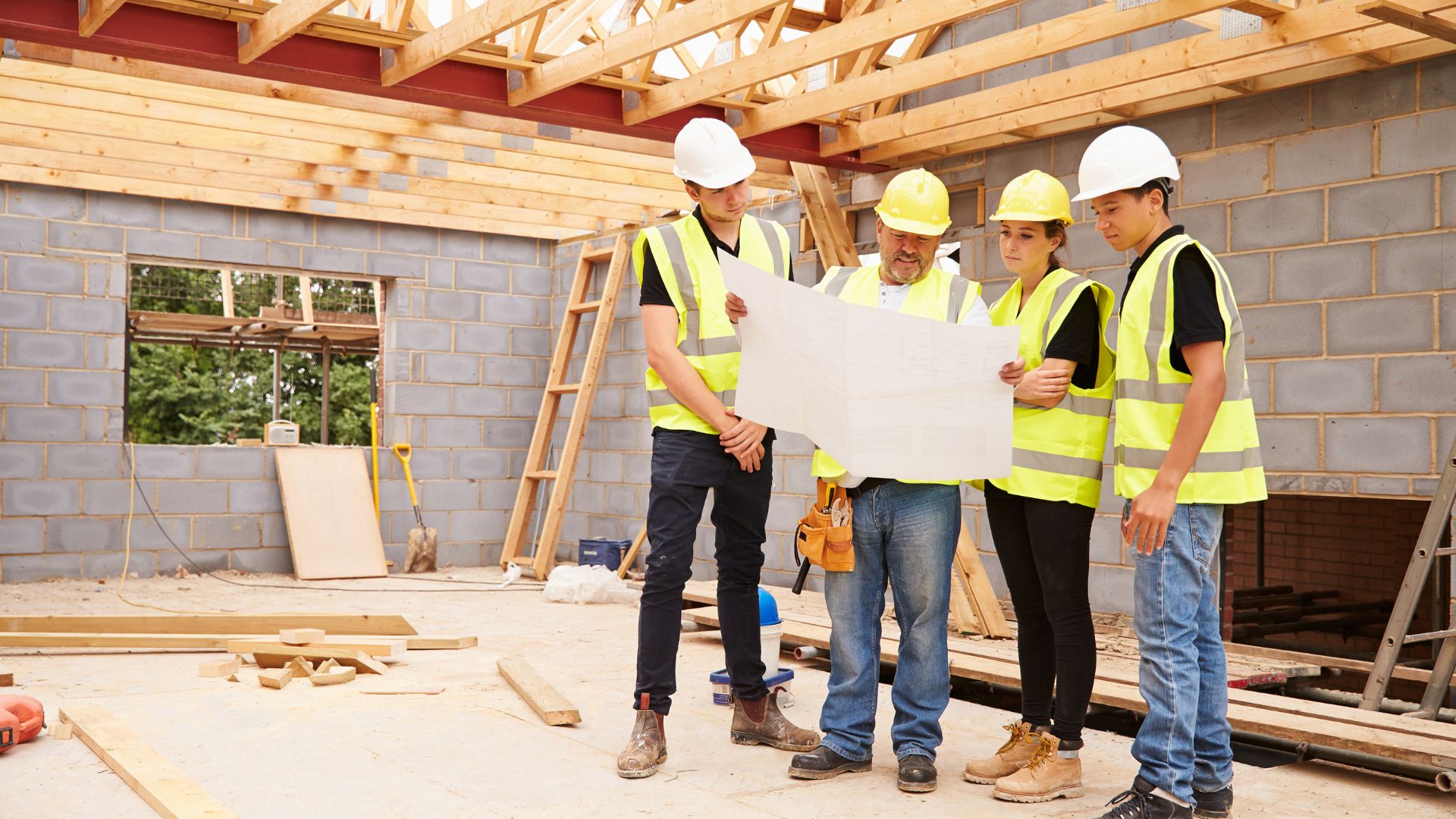 Ultimate Guide To What Qualifications Do I Need To Be A Builder