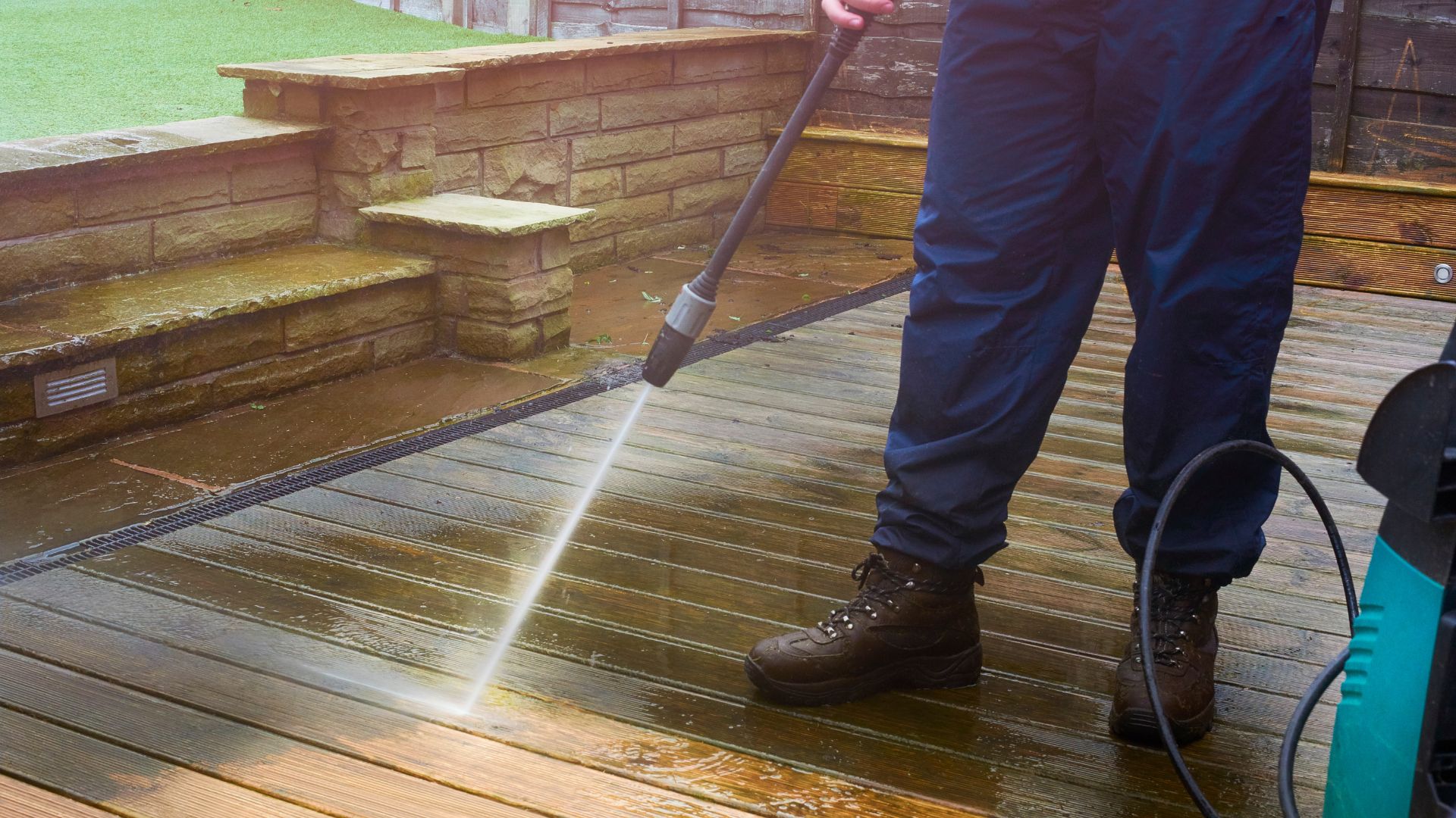 How To Clean A Deck In New Zealand: Simple Steps For A Long-Lasting ...