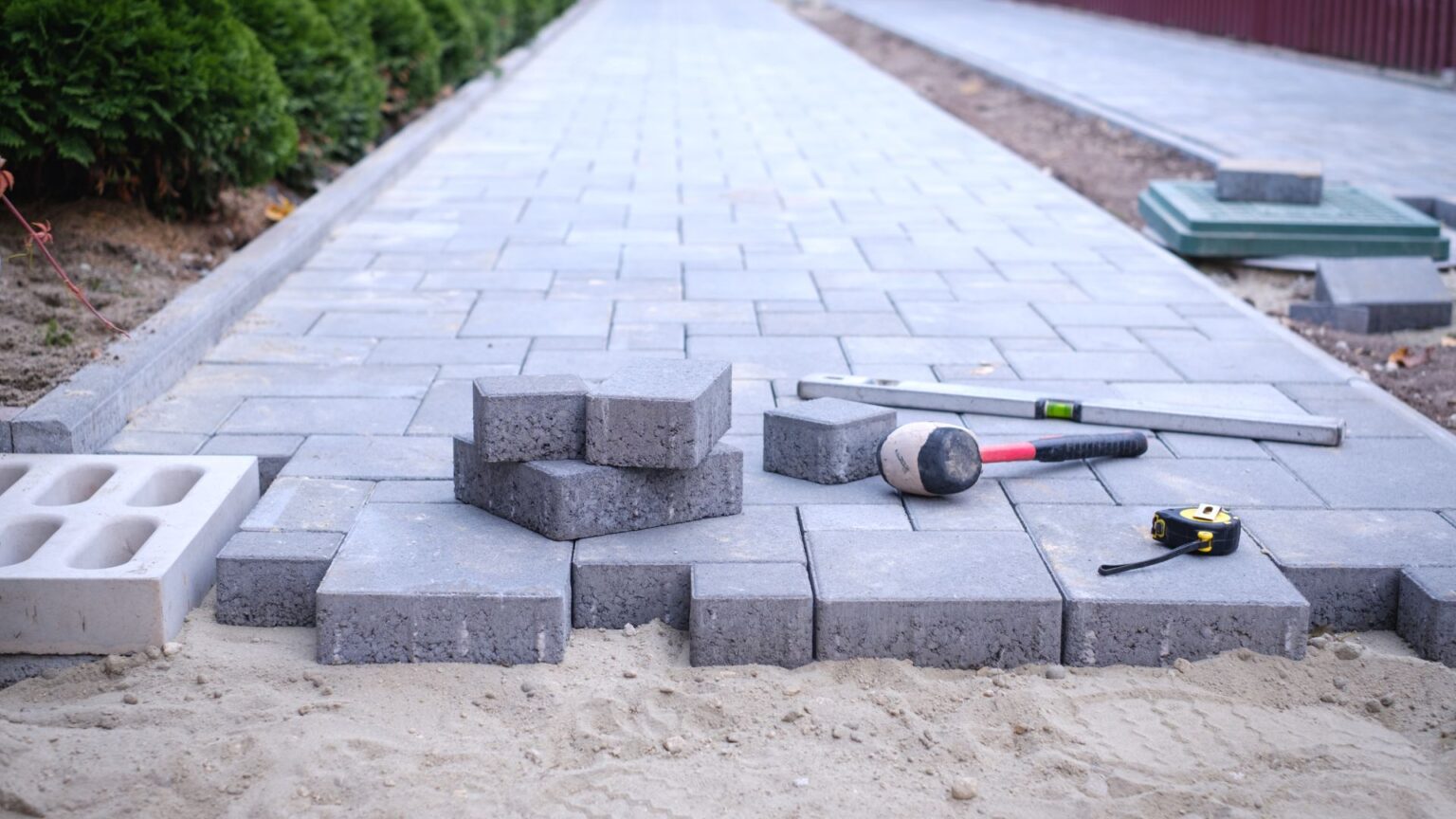 How To Lay Paving Stones In NZ: Easy DIY Guide For Homeowners