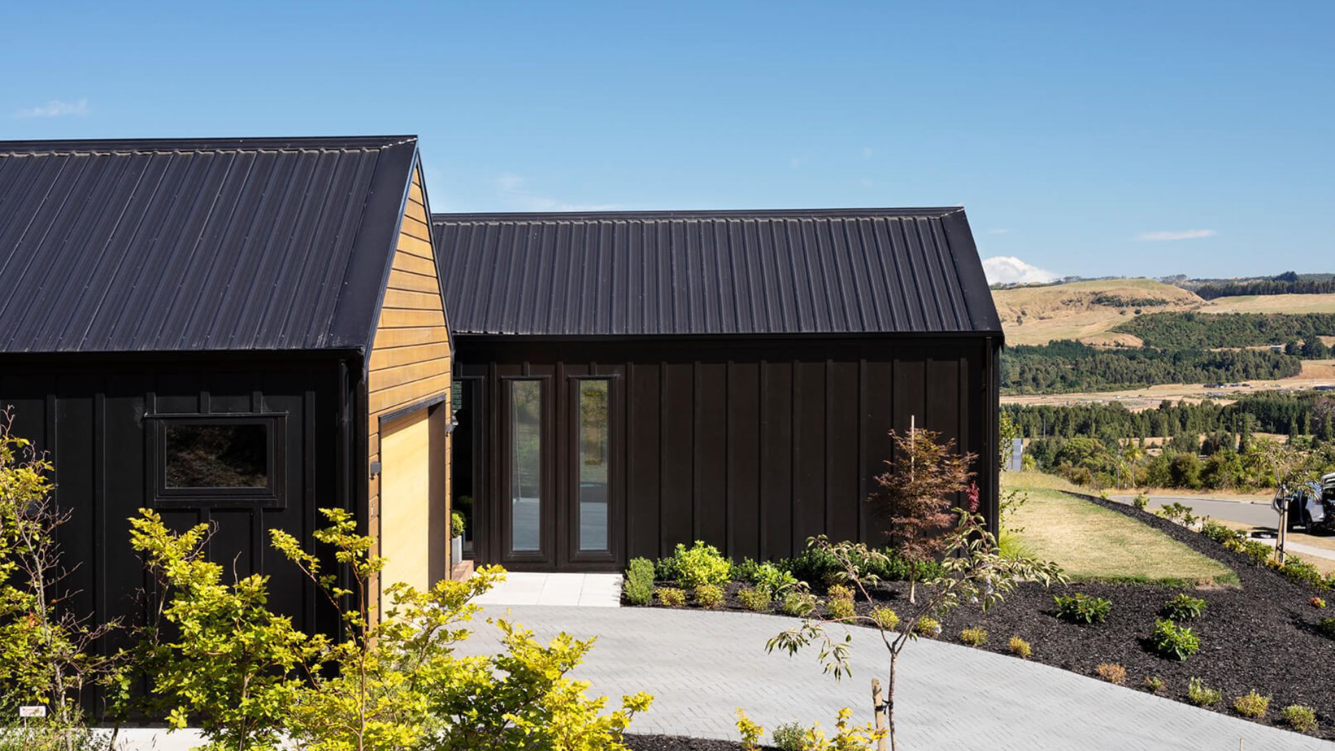 Board And Batten Cladding NZ: Benefits, Costs, And Design Tips